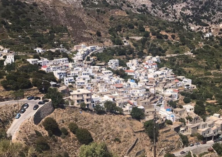 Κόρωνος: Ένα αναπάντεχα όμορφο χωριό της Νάξου! - I-DISCOVER
