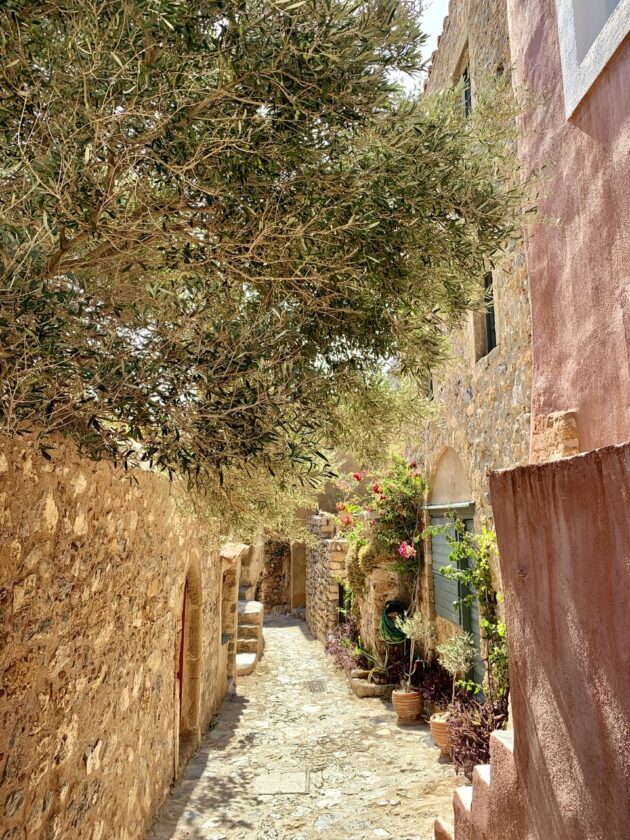 Μονεμβασιά: Ταξίδι με χρονομηχανή... - I-DISCOVER
