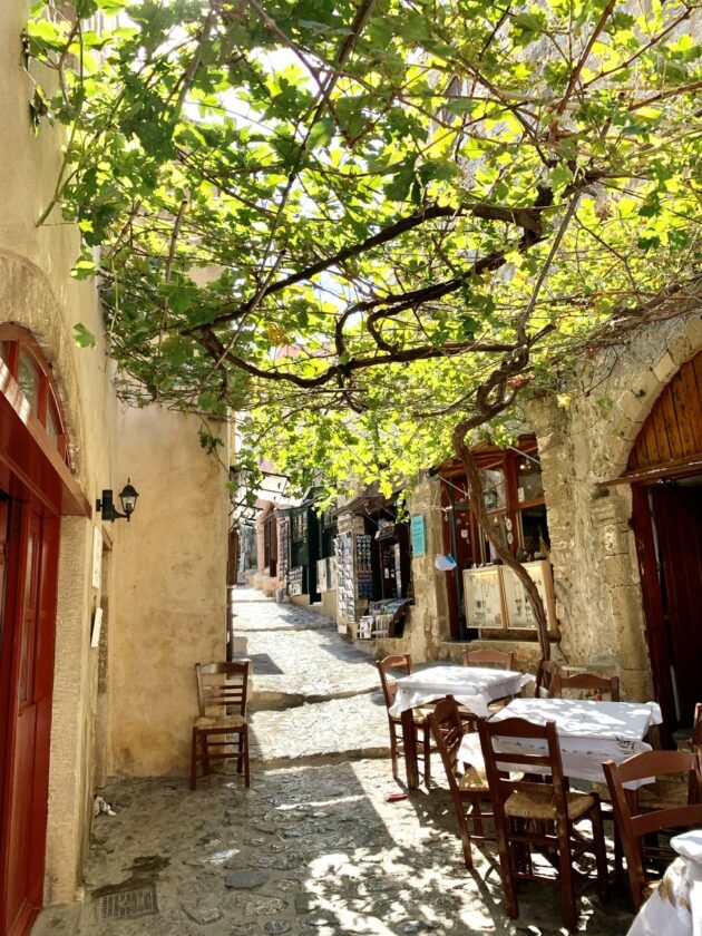 Μονεμβασιά: Ταξίδι με χρονομηχανή... - I-DISCOVER
